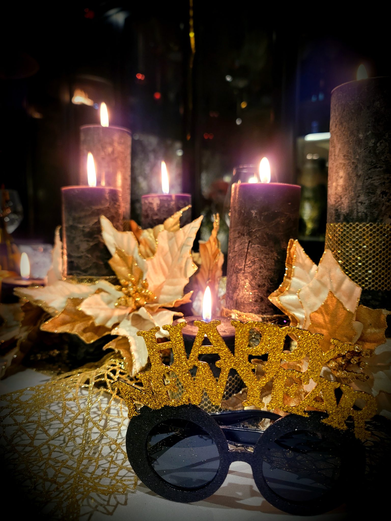 How to host the perfect NYE party - 5 Tips - ascapeliving.com