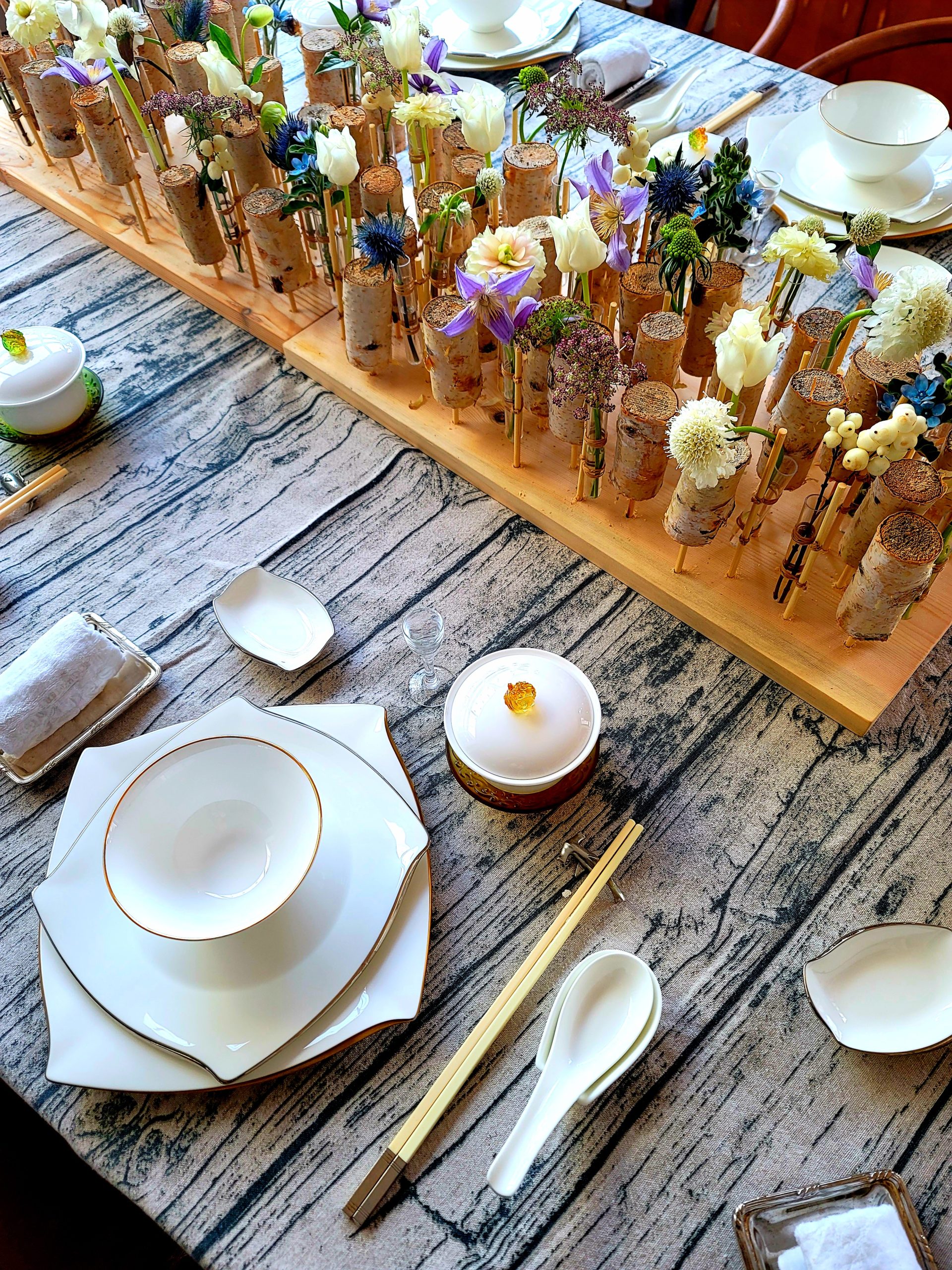 The 5 Elements of a Tablescape - ascapeliving.com