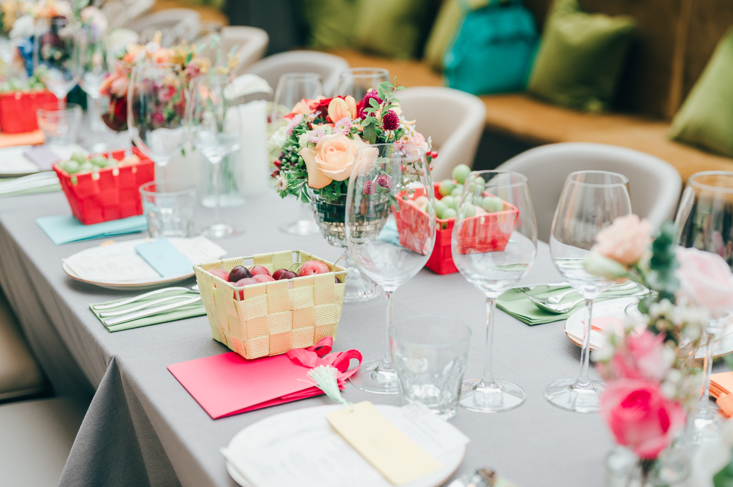 4 Garden Inspired Tablescapes - ascapeliving.com