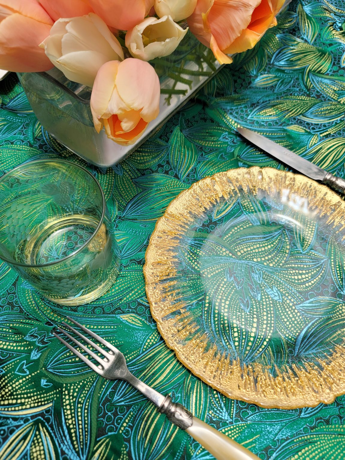 5 Ways Tablescaping Can Unleash Your Creativity - ascapeliving.com