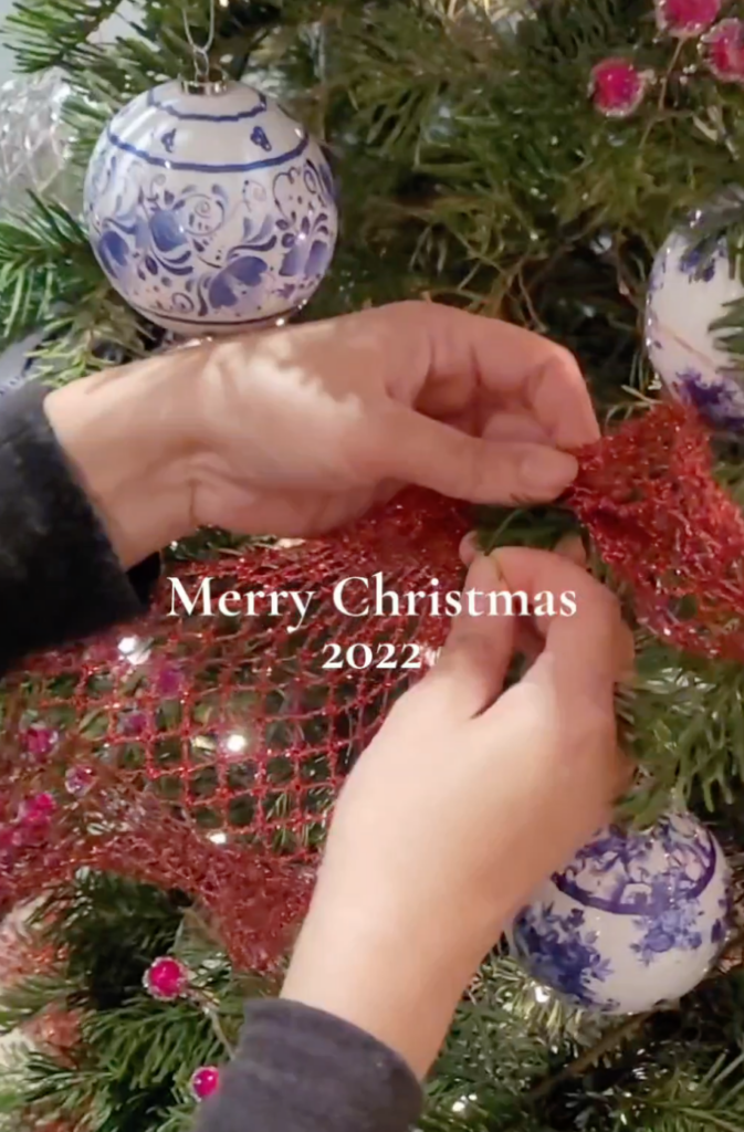 Quiet Christmas Moments - ascapeliving.com